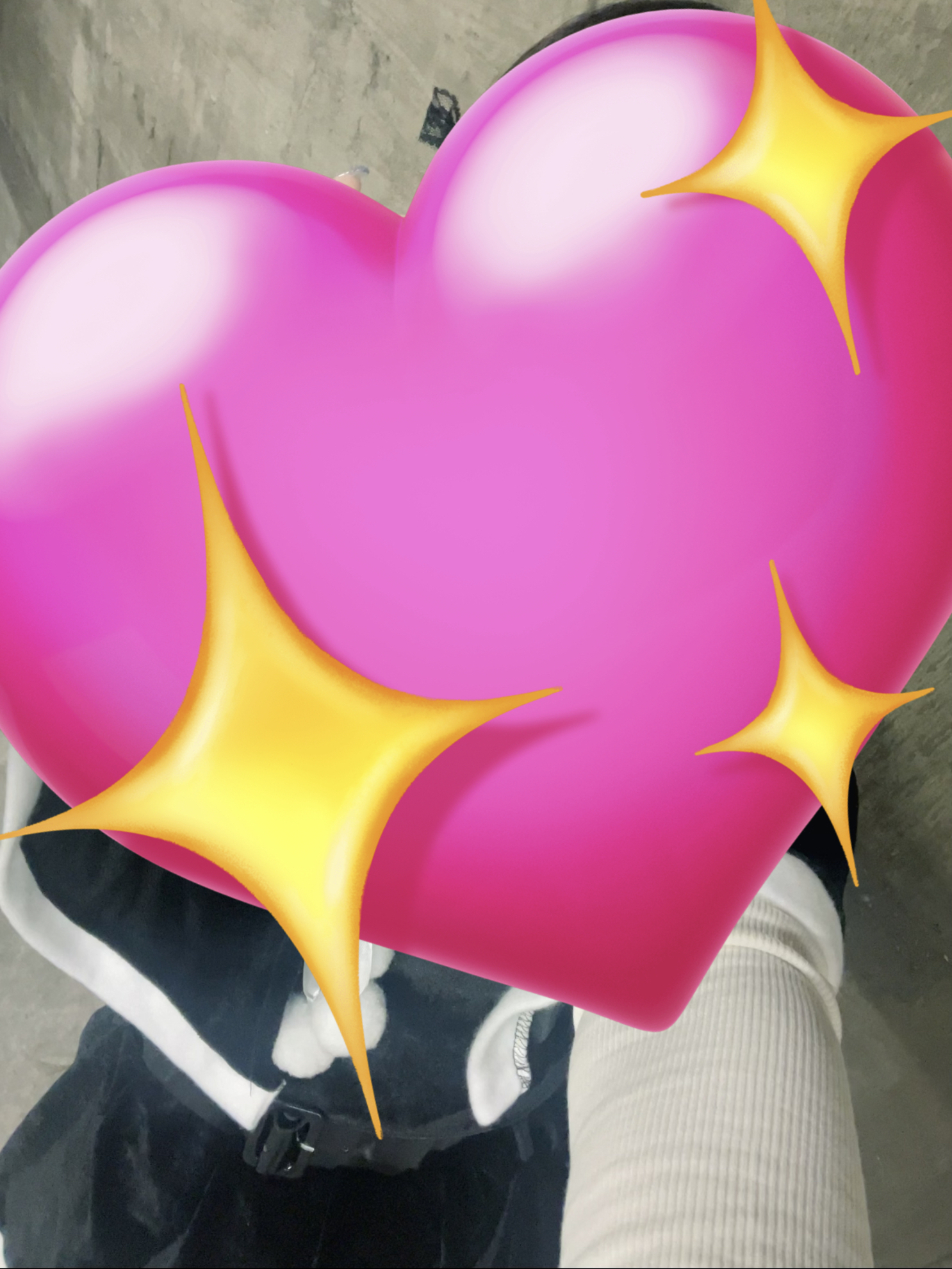 めりーくりすます！SNSにあげてない幻のブラックサンタなえ！ | Only Five