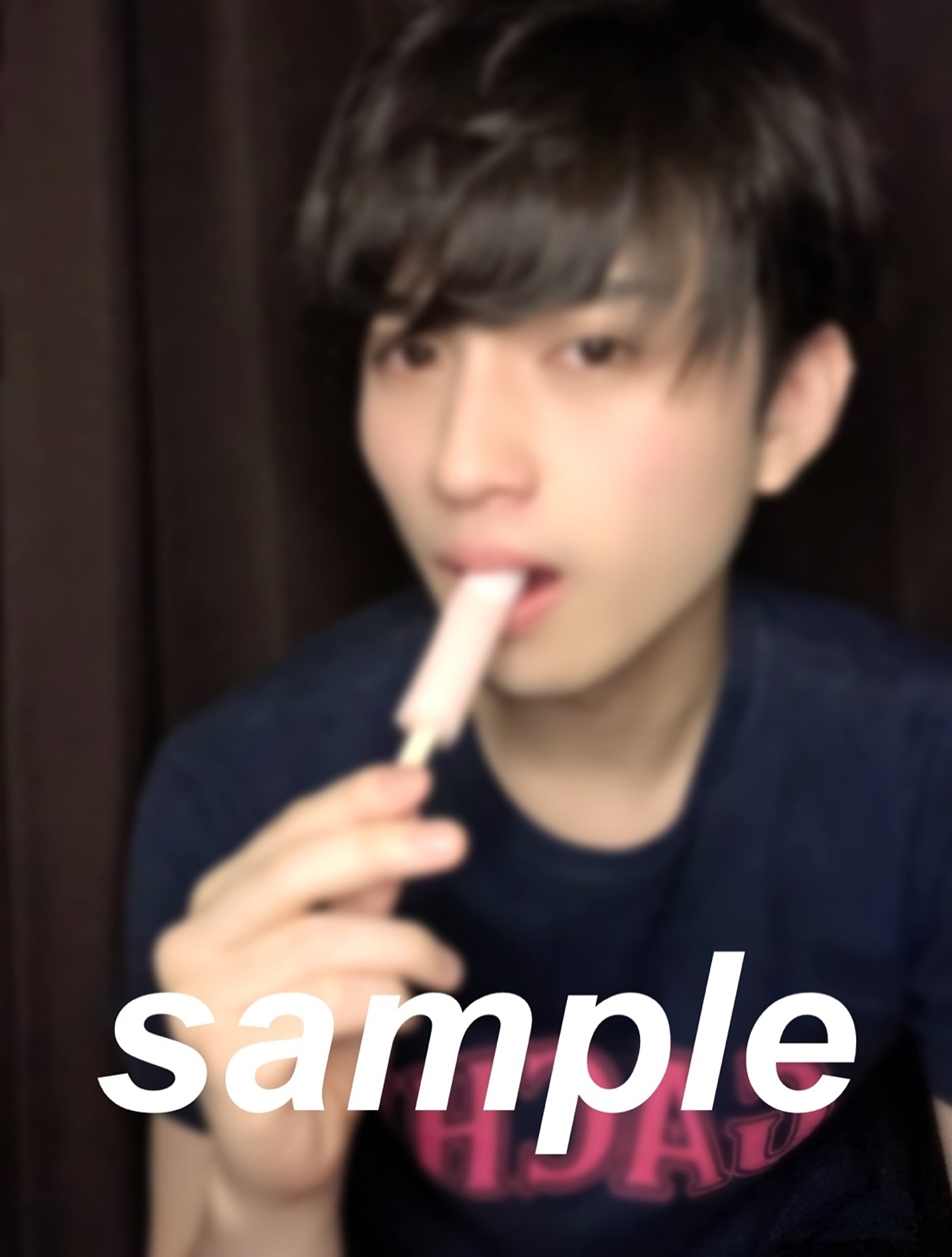 アイス🥰 【注意事項】 購入したお写真のSNSへの掲載は ご遠慮ください。 | Only Five